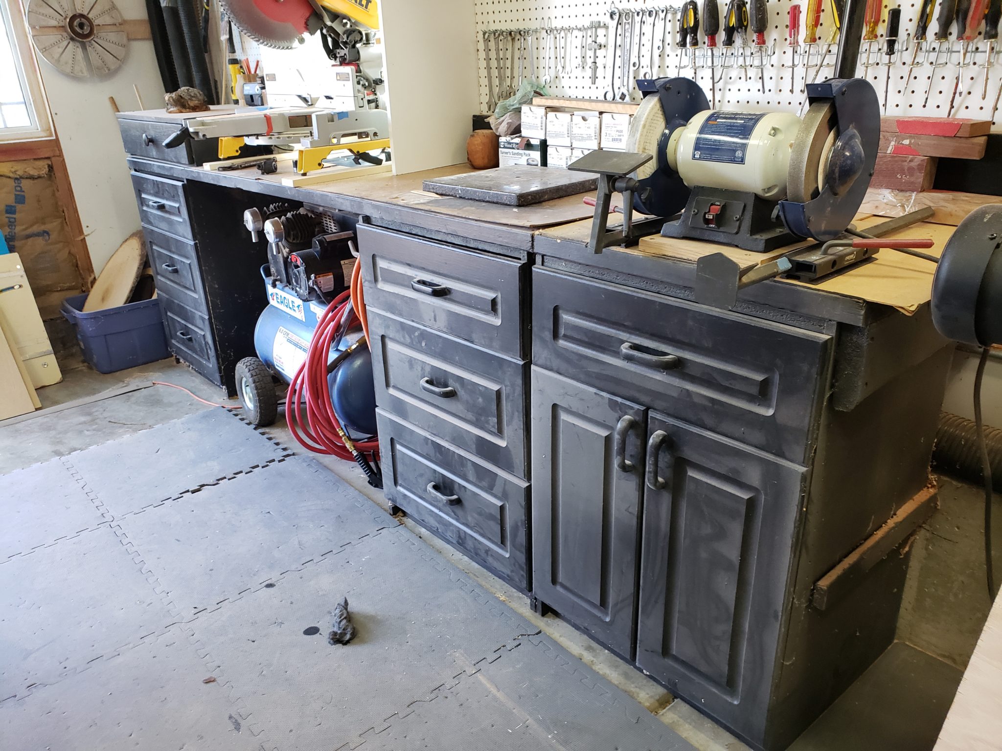 Five Tips For Organizing Your Small Woodshop: - Artistic Firewood